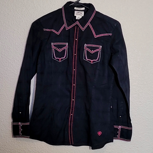 Ariat | Tops | Ariat Western Rodeo Black Pink Shirt S Snaps Fitted ...